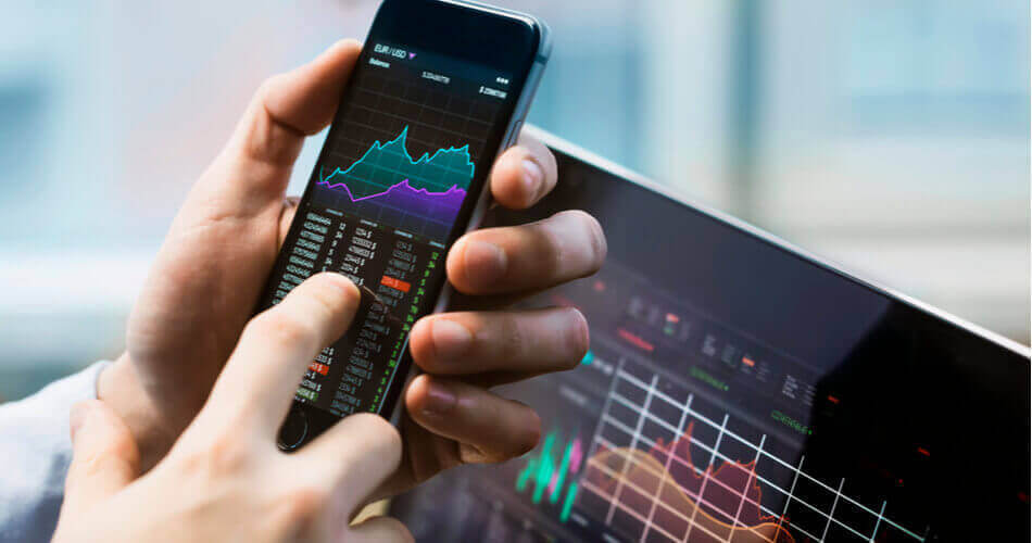 QQQ vs. ARKK: ETF Comparison For Long-Term Investing - SuperMoney