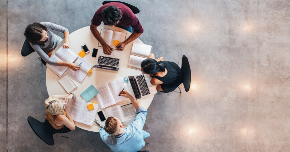 Exchange Memberships: Benefits, Challenges and Future Outlook - SuperMoney