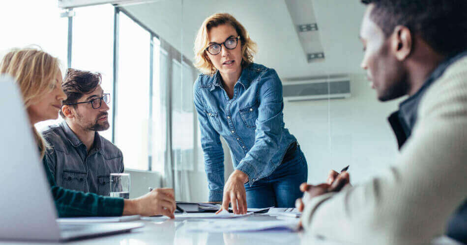 The Role and Responsibilities of a Chief Financial Officer (CFO ...