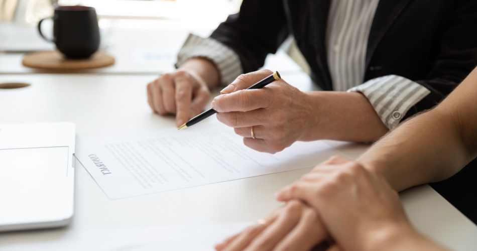 Front Month Contracts: Definition, Examples, Pros and Cons - SuperMoney